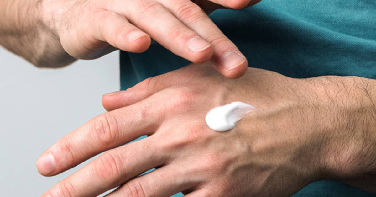 Keeping Hands Conditioned and Protected in the Winter | Dreumex